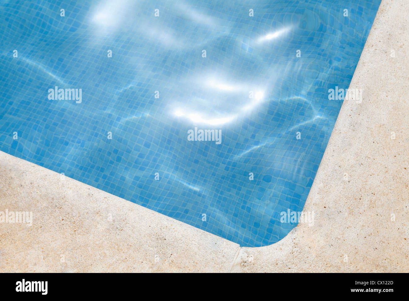 Reflective stone pool hi-res stock photography and images - Alamy