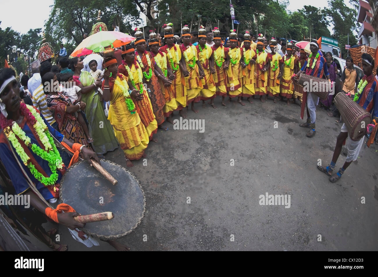 Santhal hi-res stock photography and images - Alamy