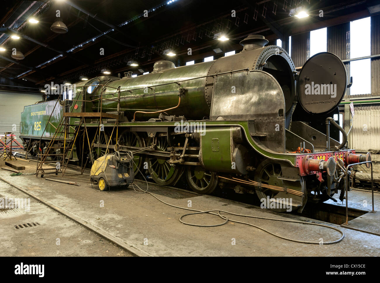 Steam locomotive engine sheds hi-res stock photography and images - Alamy