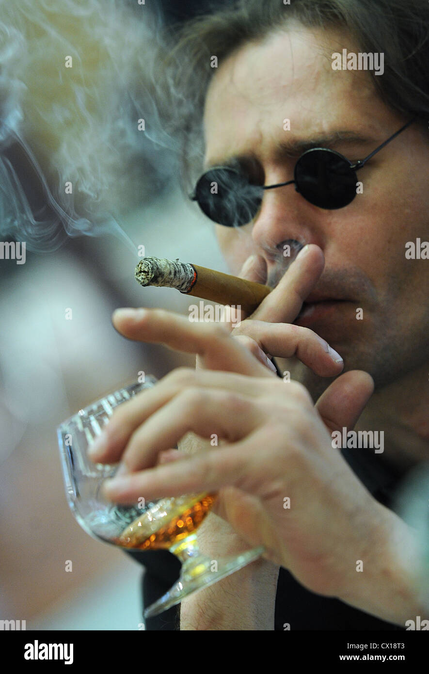 Moscow Russia Man Cigar Tobacco High Resolution Stock Photography and ...