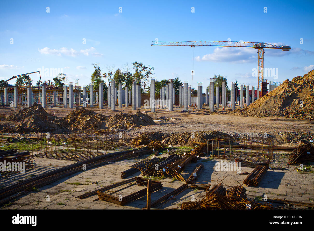 Reinforced steel & concrete building under construction. Safety guard ...