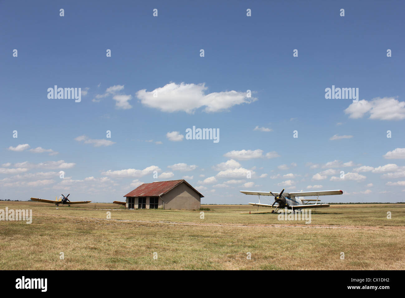 airplane, airport, flying, sun, shadow, sky, clouds, wing, fuel Stock ...