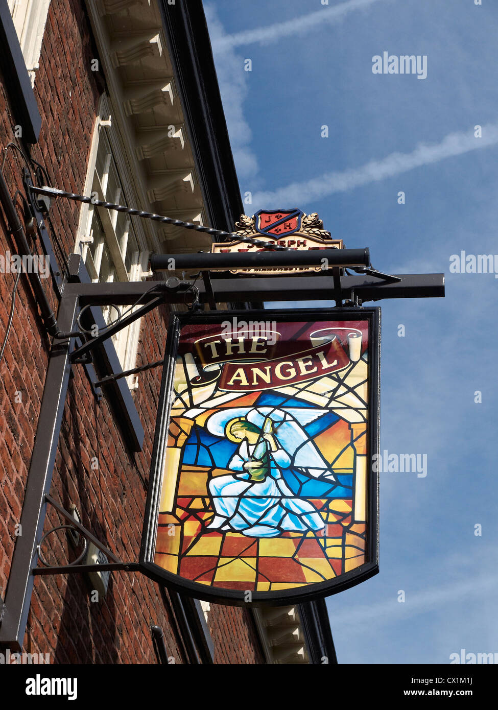 The Angel pub sign in Knutsford Cheshire UK Stock Photo - Alamy