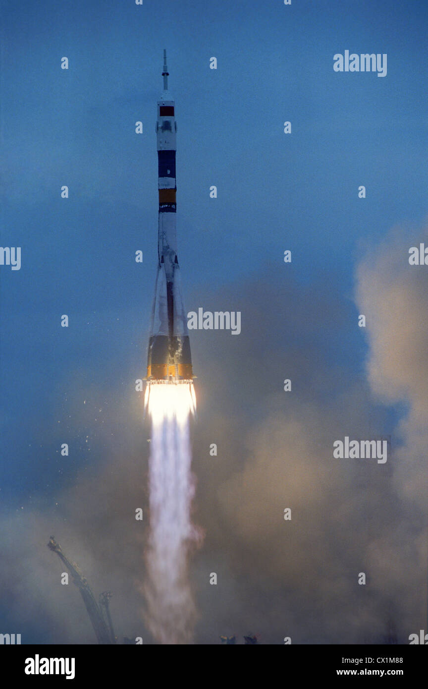 Soyuz Tm 12 High Resolution Stock Photography and Images - Alamy