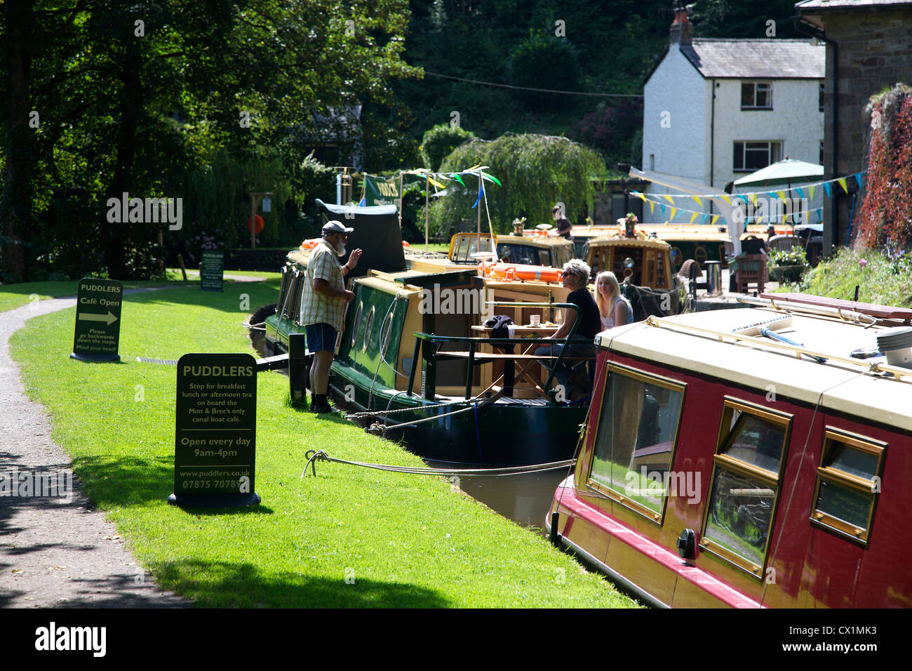 Llanfoist hi-res stock photography and images - Alamy