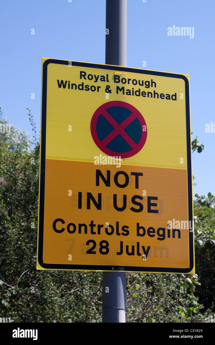 A street sign for the London 2012 Olympic traffic restriction Stock ...