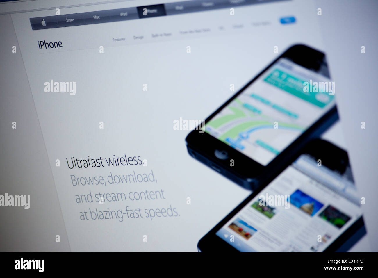 Iphone 5 maps hi-res stock photography and images - Alamy