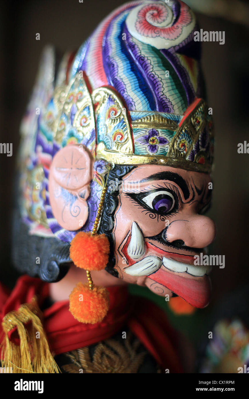 Wayan Golek Javanese puppets in Pagandaran, West Java Stock Photo - Alamy