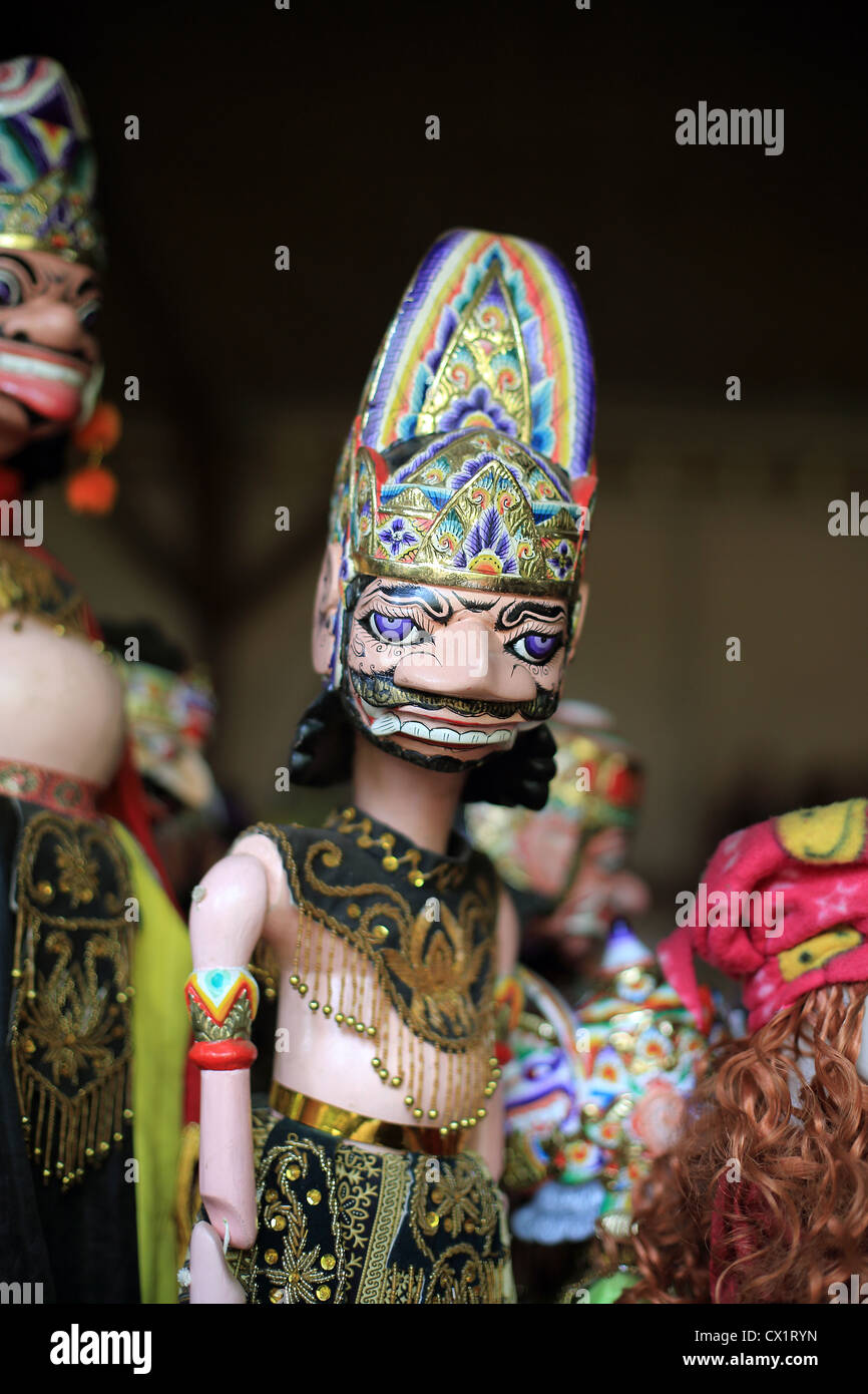 Wayan Golek Javanese puppets in Pagandaran, West Java Stock Photo - Alamy