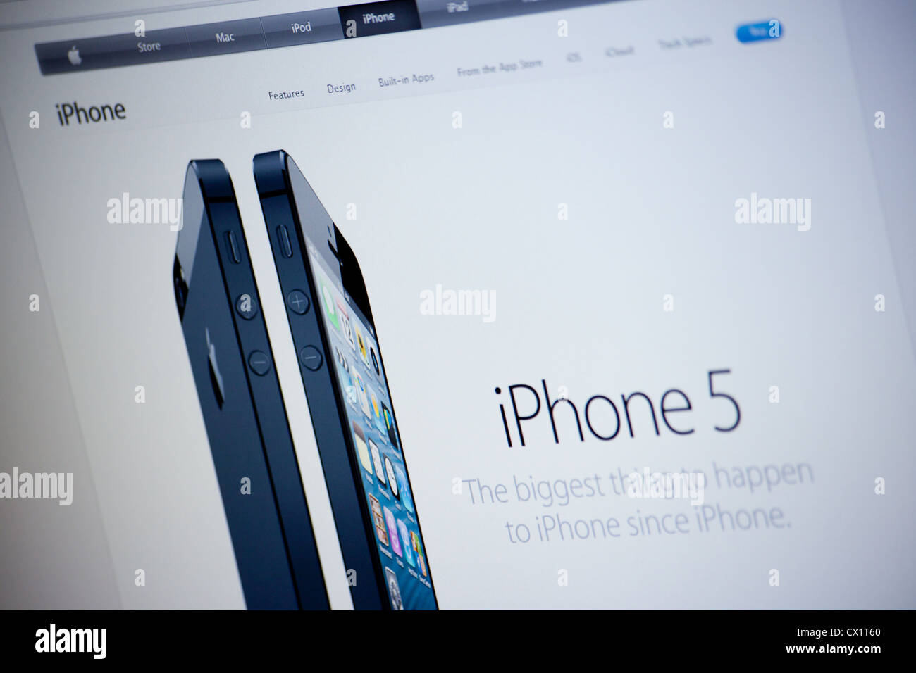 Apple website screenshot with iPhone 5 presentation page Stock Photo ...