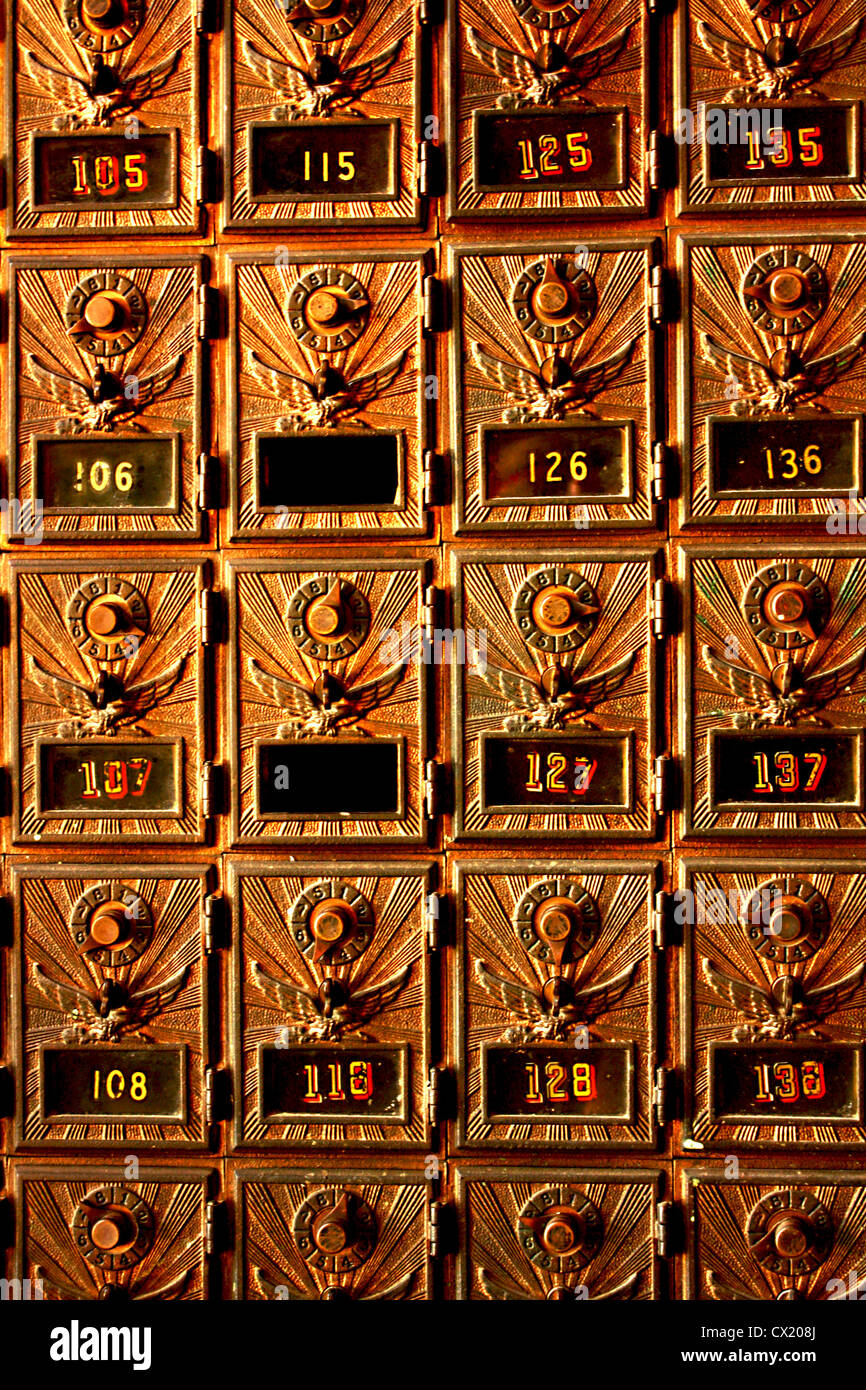 Vintage mailboxes hi-res stock photography and images - Alamy