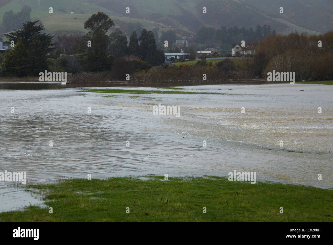 River flooding farmland hi-res stock photography and images - Alamy