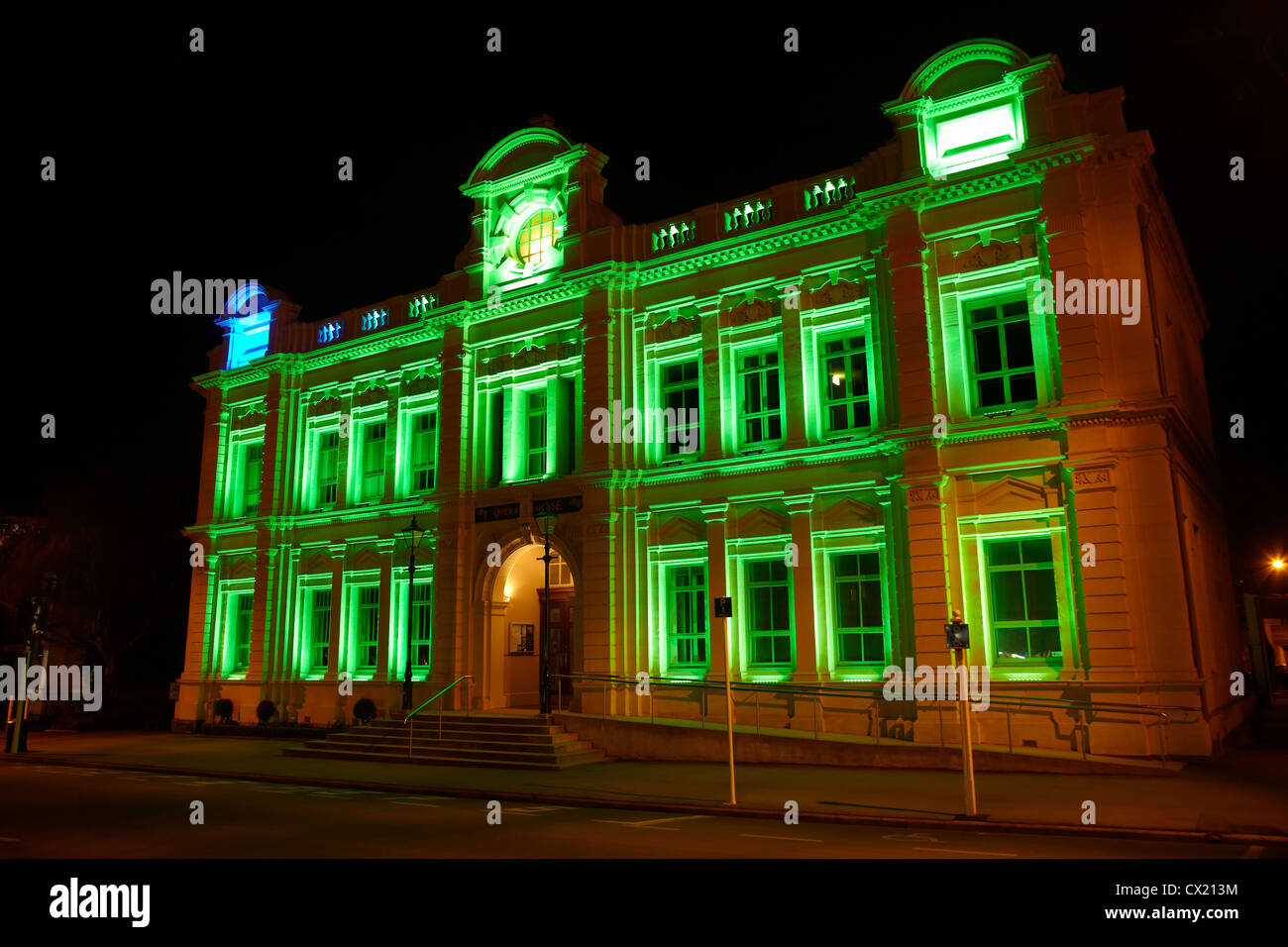 Municipal opera house and town hall hi-res stock photography and images ...