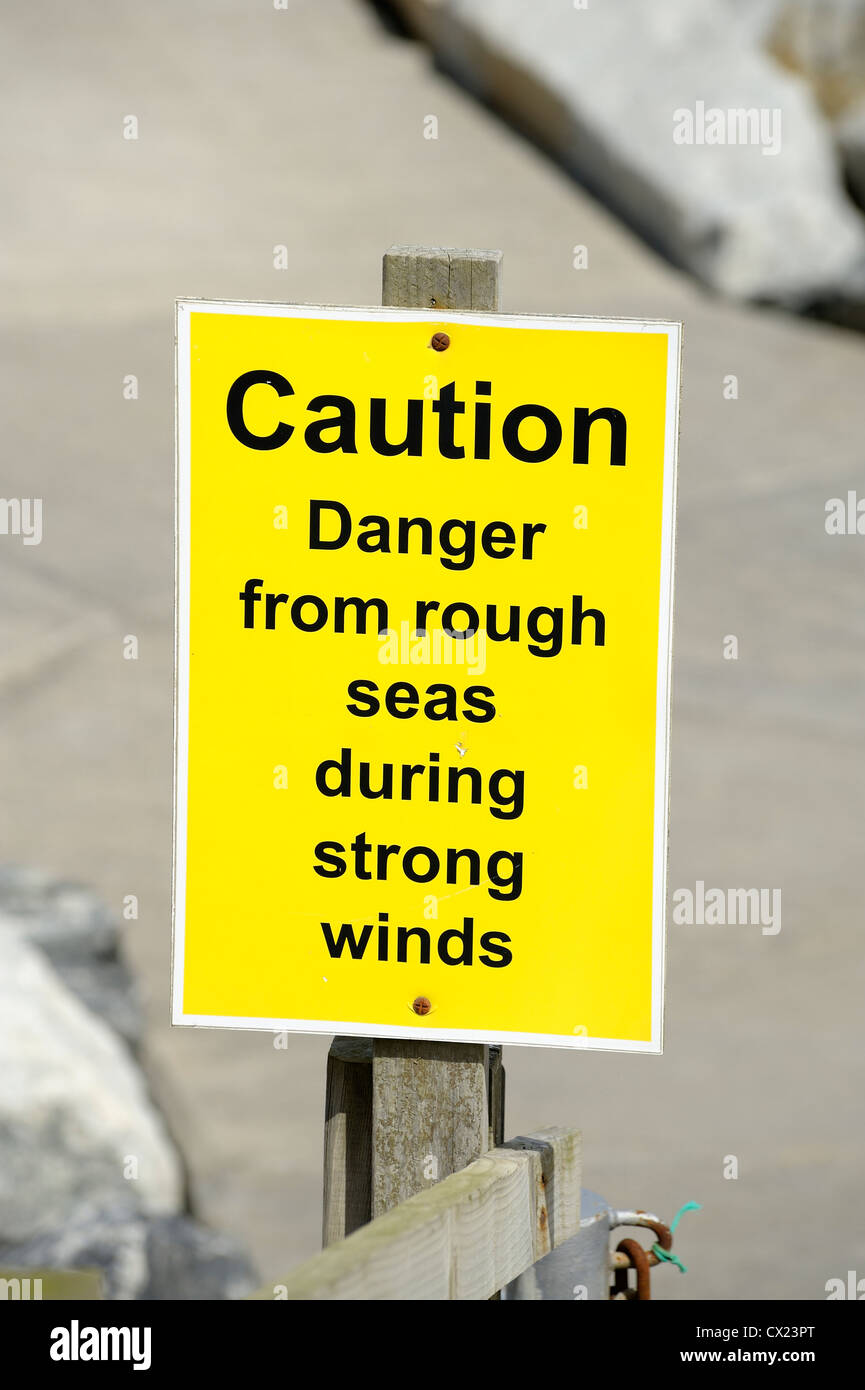Uk strong winds hi-res stock photography and images - Alamy