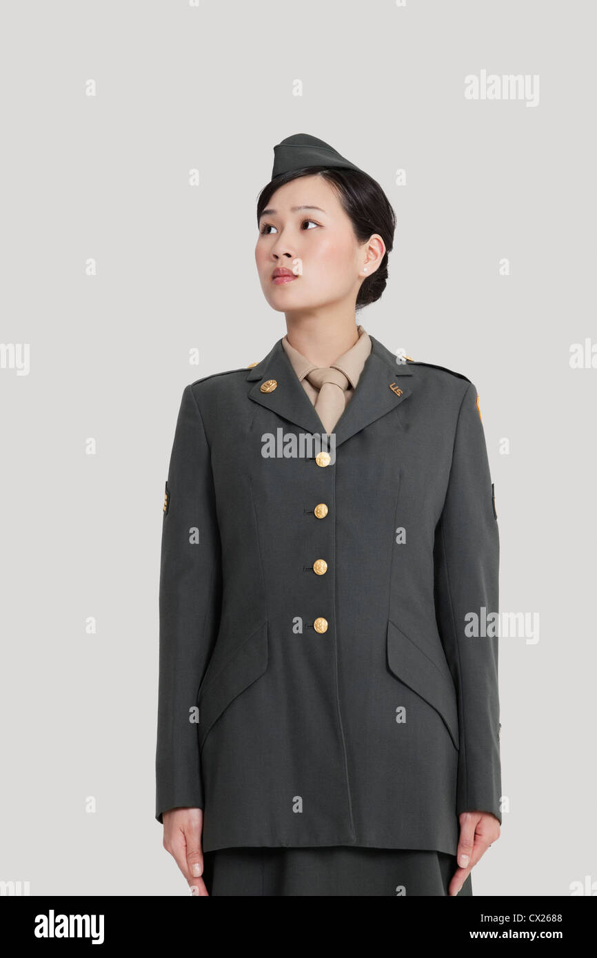 Female military personnel hi-res stock photography and images - Alamy