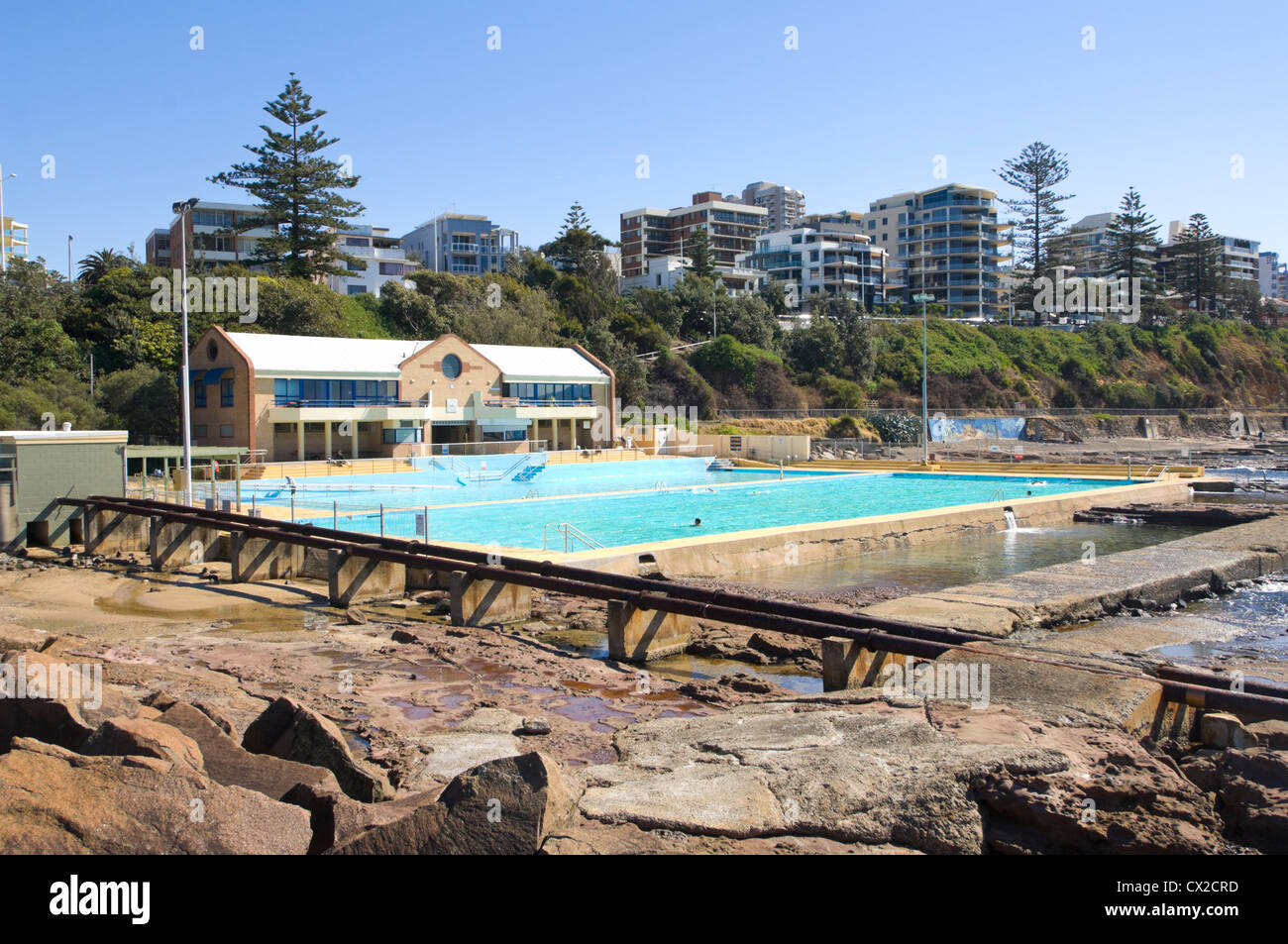 Wollongong pool hi-res stock photography and images - Alamy