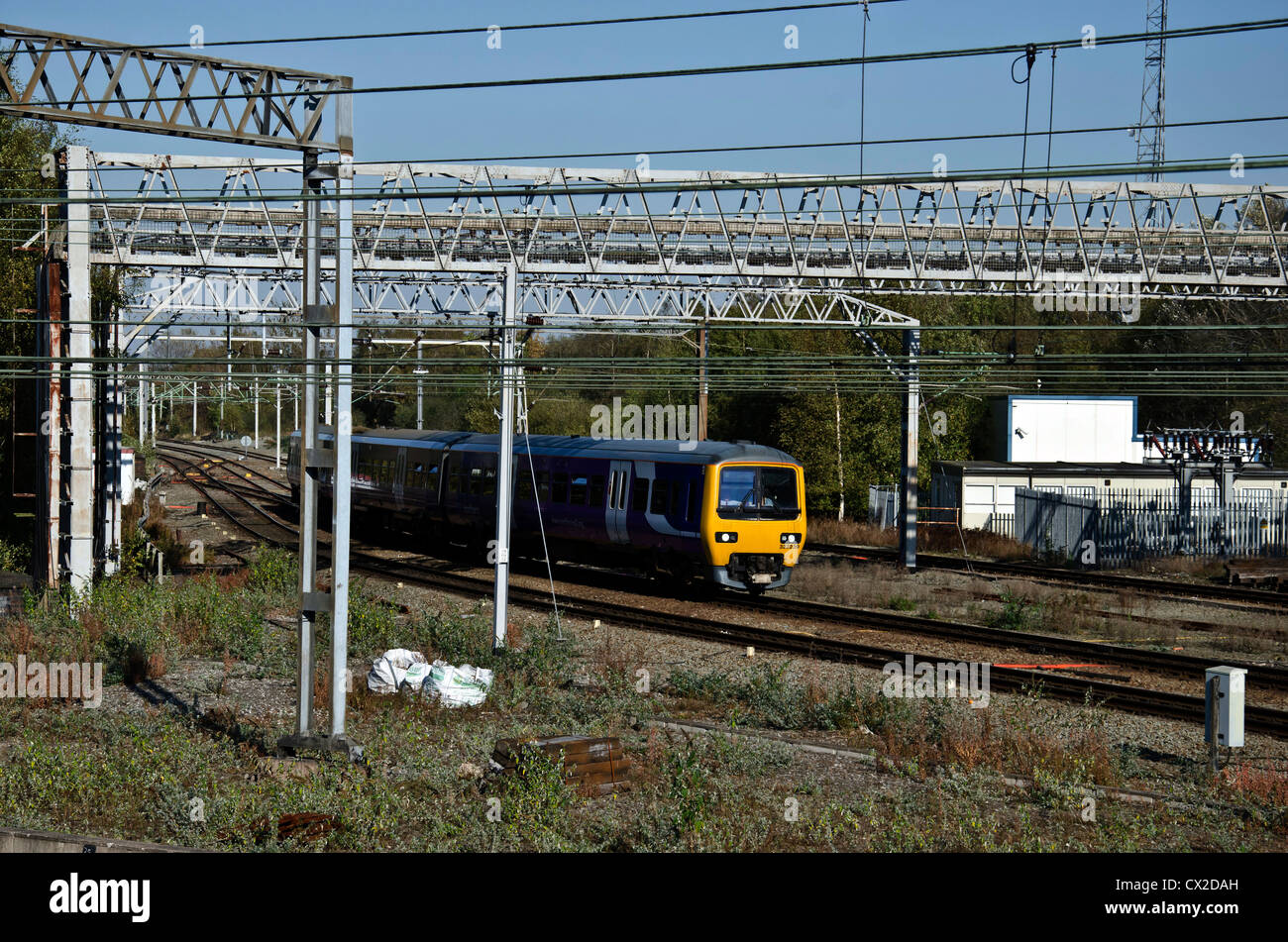Dmu railway train crewe northern rail hi-res stock photography and ...