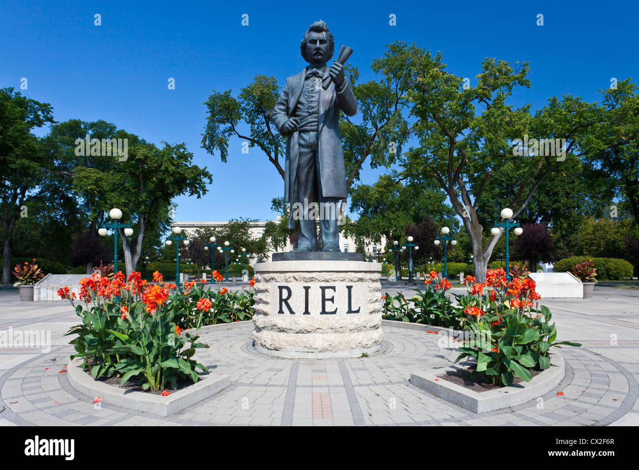The Louis Riel monument at the Manitoba Legislative buildings in ...
