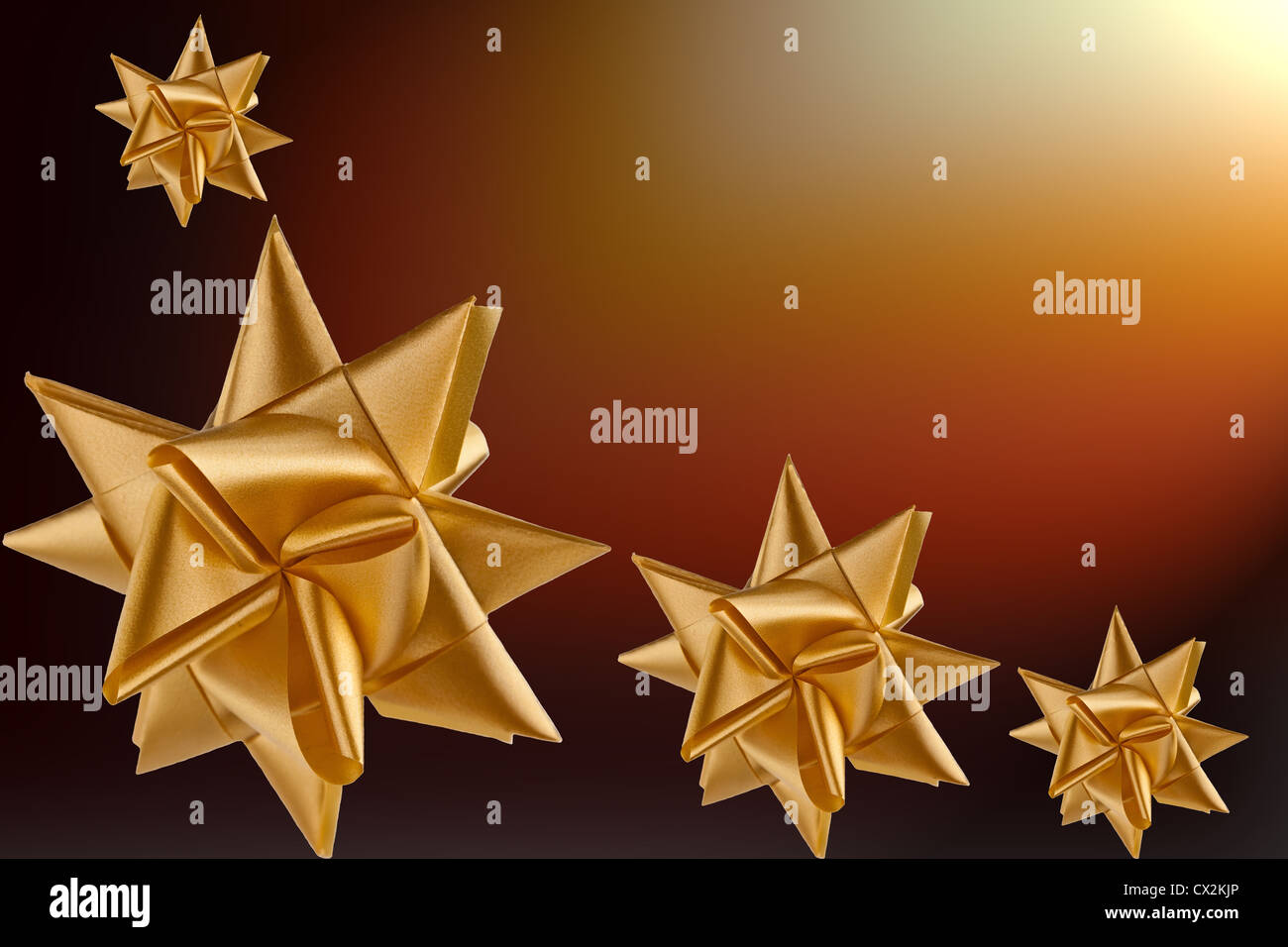 Rotating christmas ornament hi-res stock photography and images - Alamy