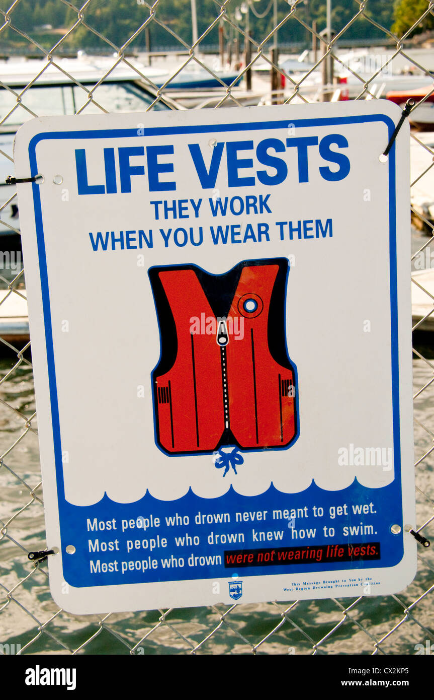 USA, Water safety sign warning for using life vests Stock Photo - Alamy