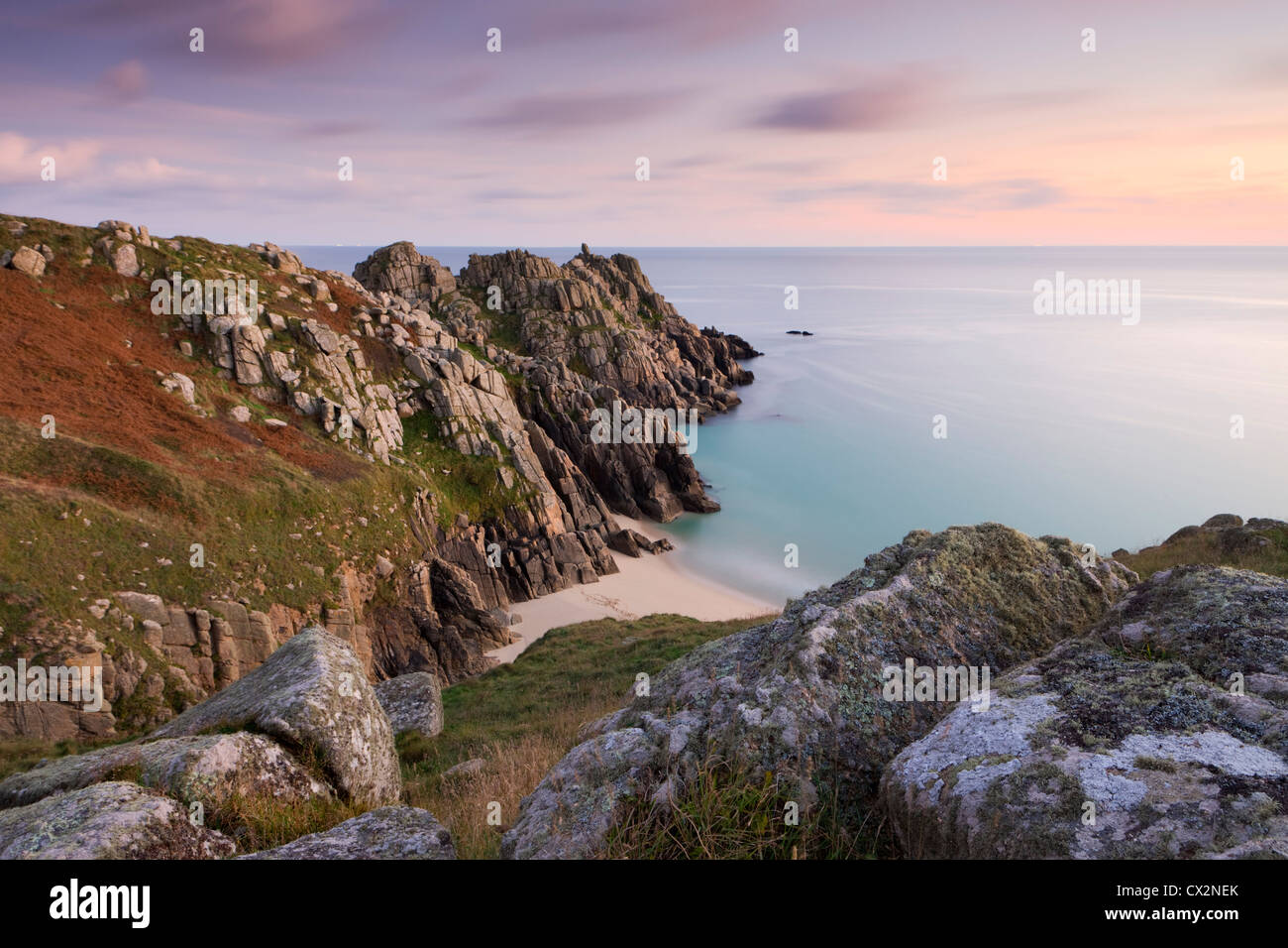 Logan Rock Cornwall Stock Photos & Logan Rock Cornwall Stock Images - Alamy