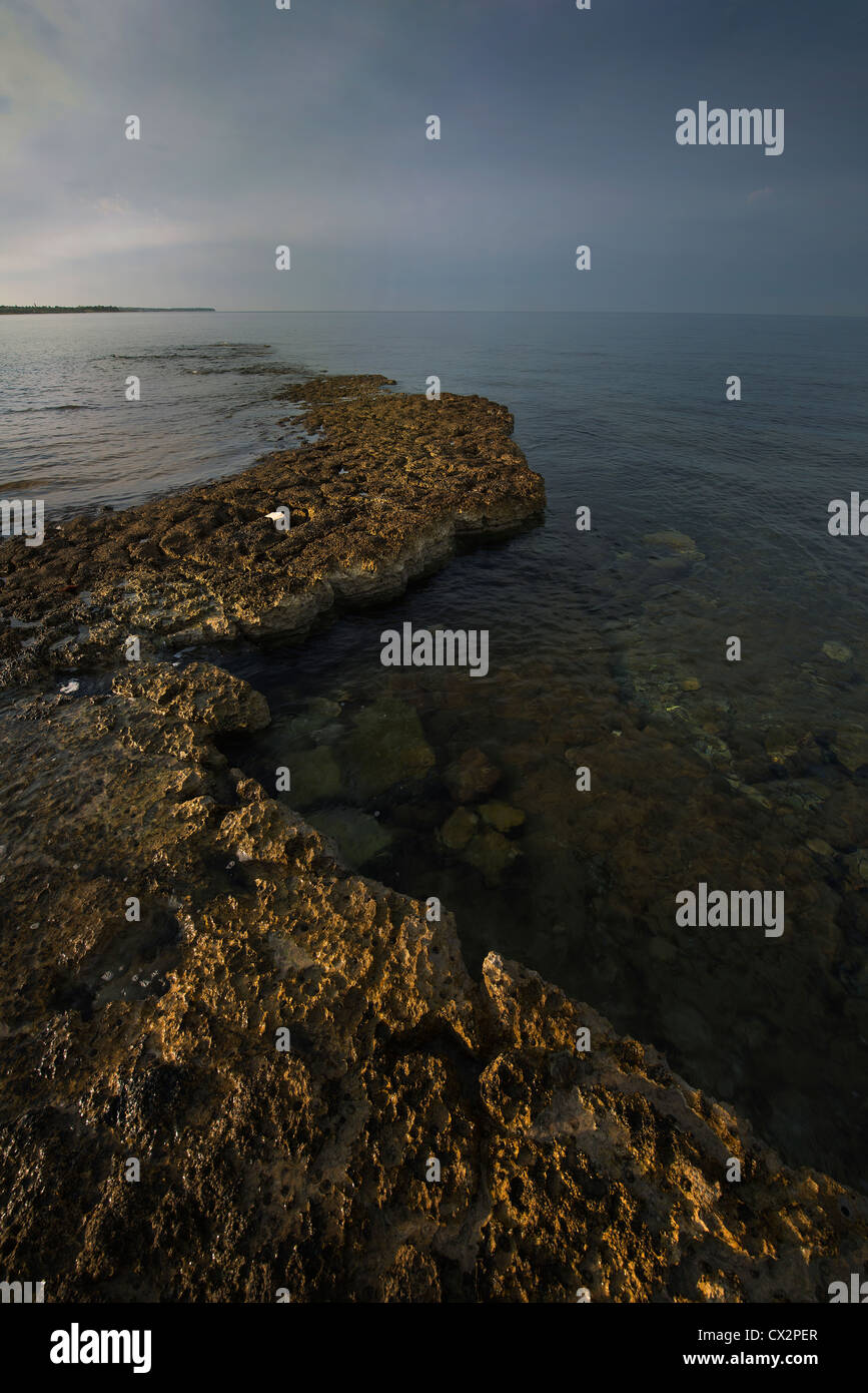 Dawn water hi-res stock photography and images - Alamy