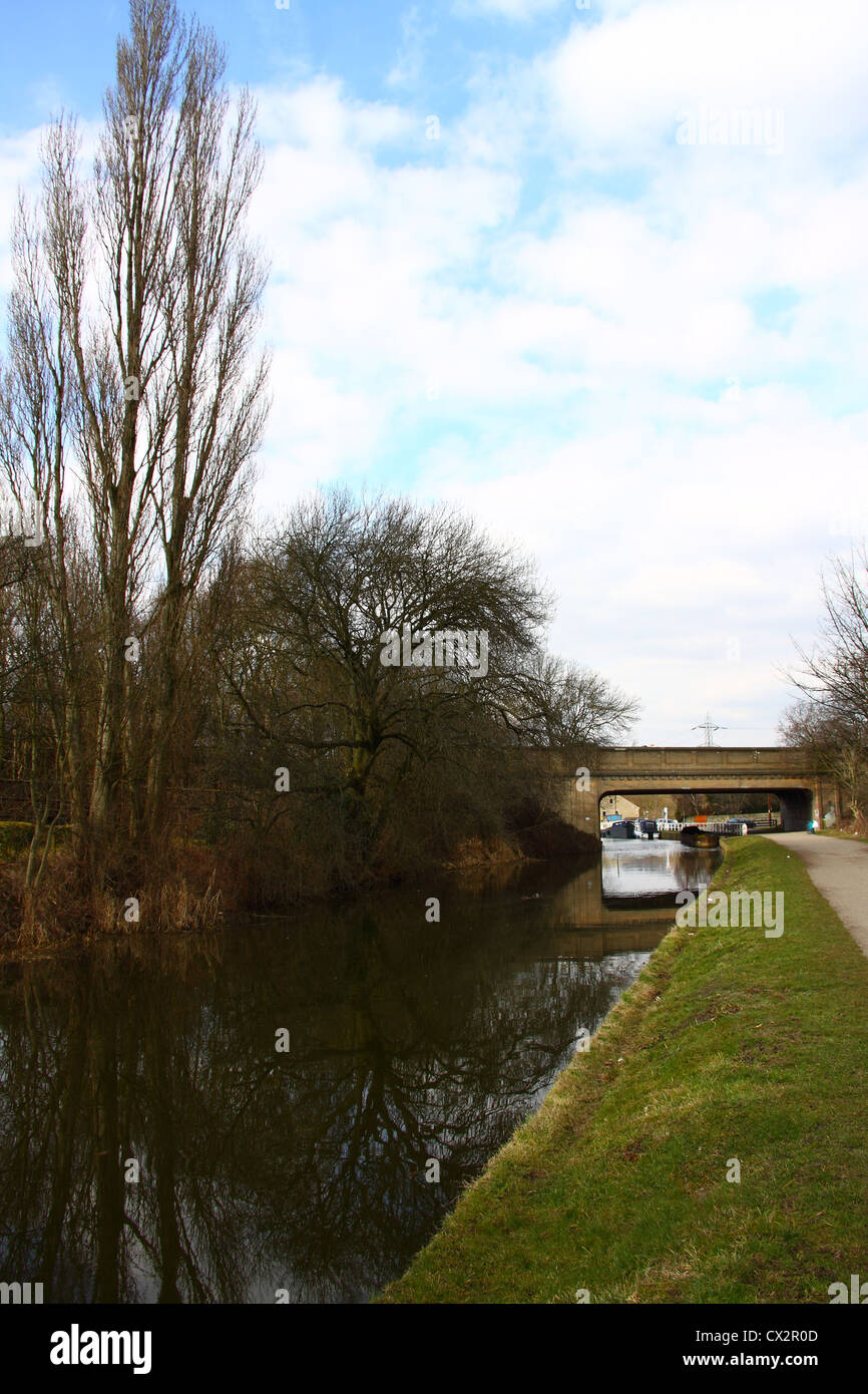 Bridge over Rodley Canal Stock Photo - Alamy