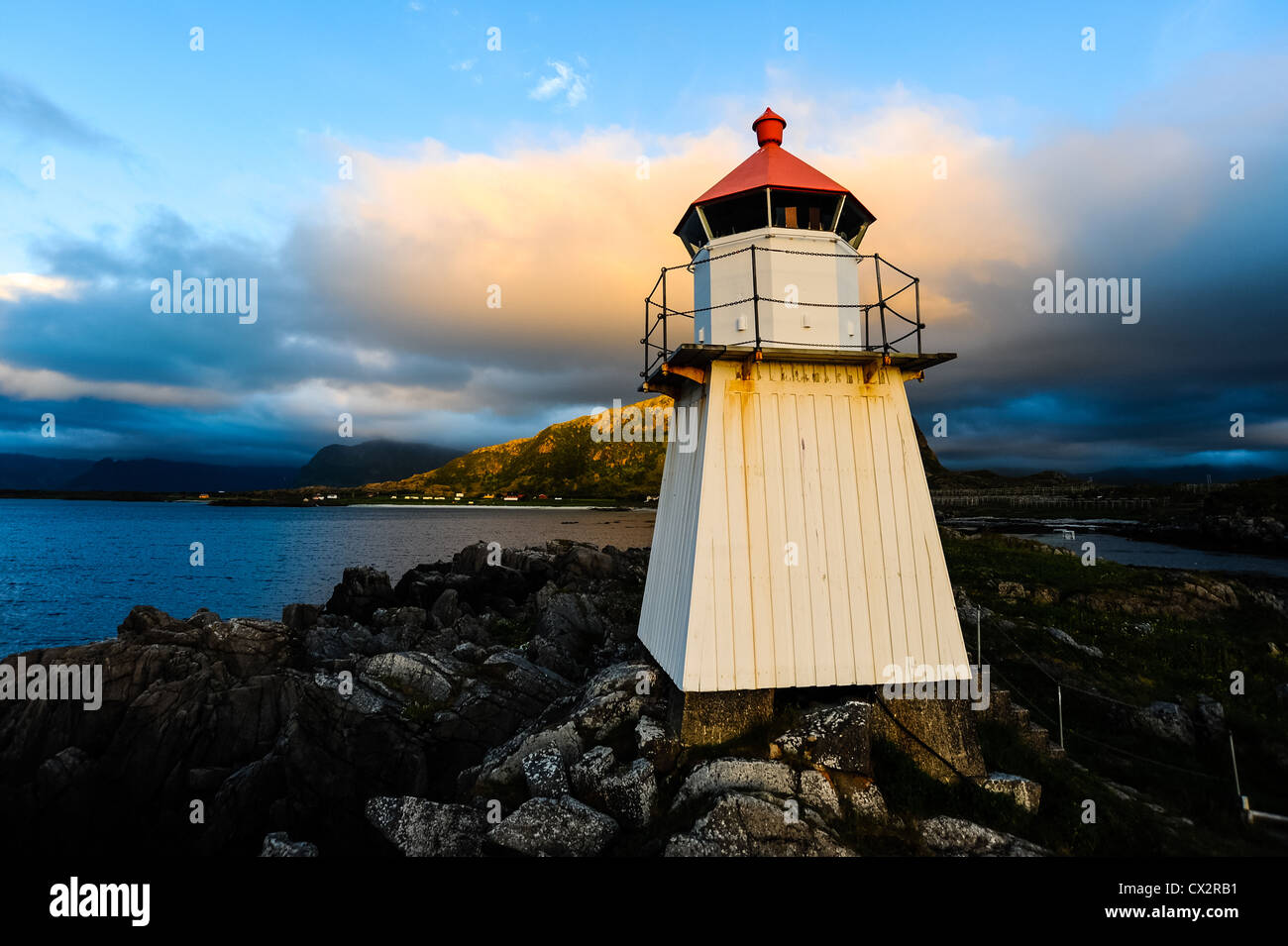 Lofoten small lighthouse hi-res stock photography and images - Alamy