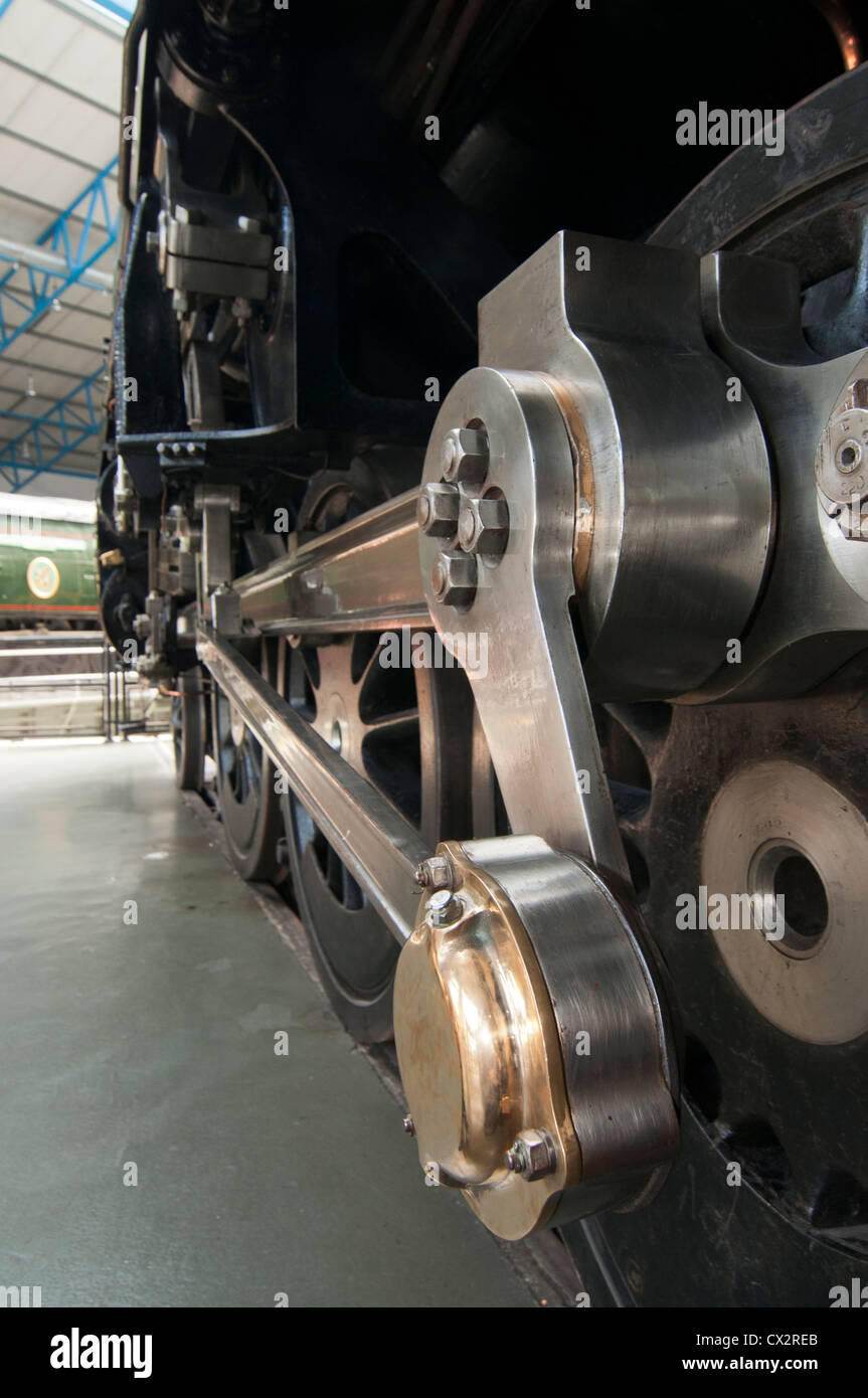 Coupling rods hi-res stock photography and images - Alamy