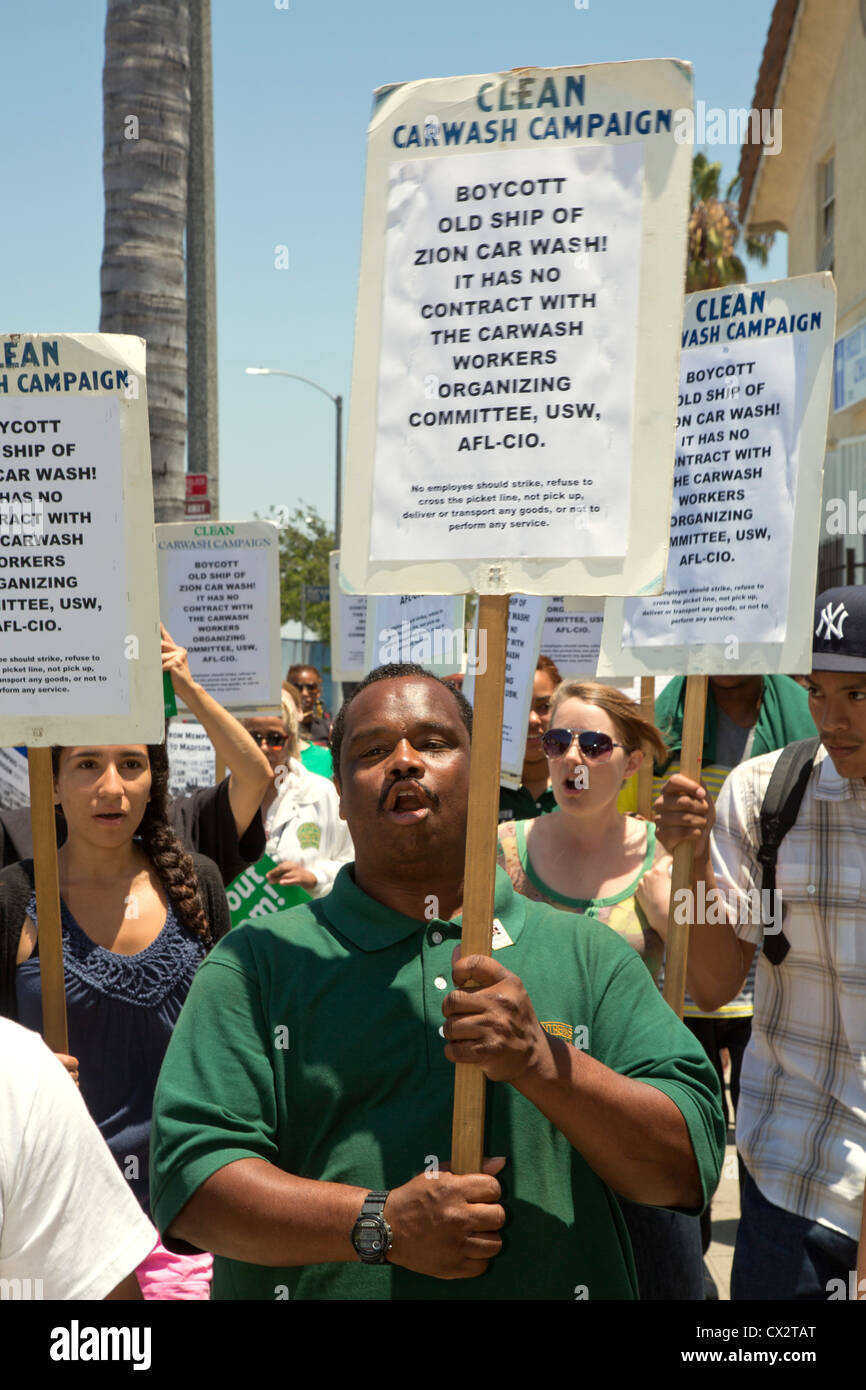 Car wash campaign hi-res stock photography and images - Alamy