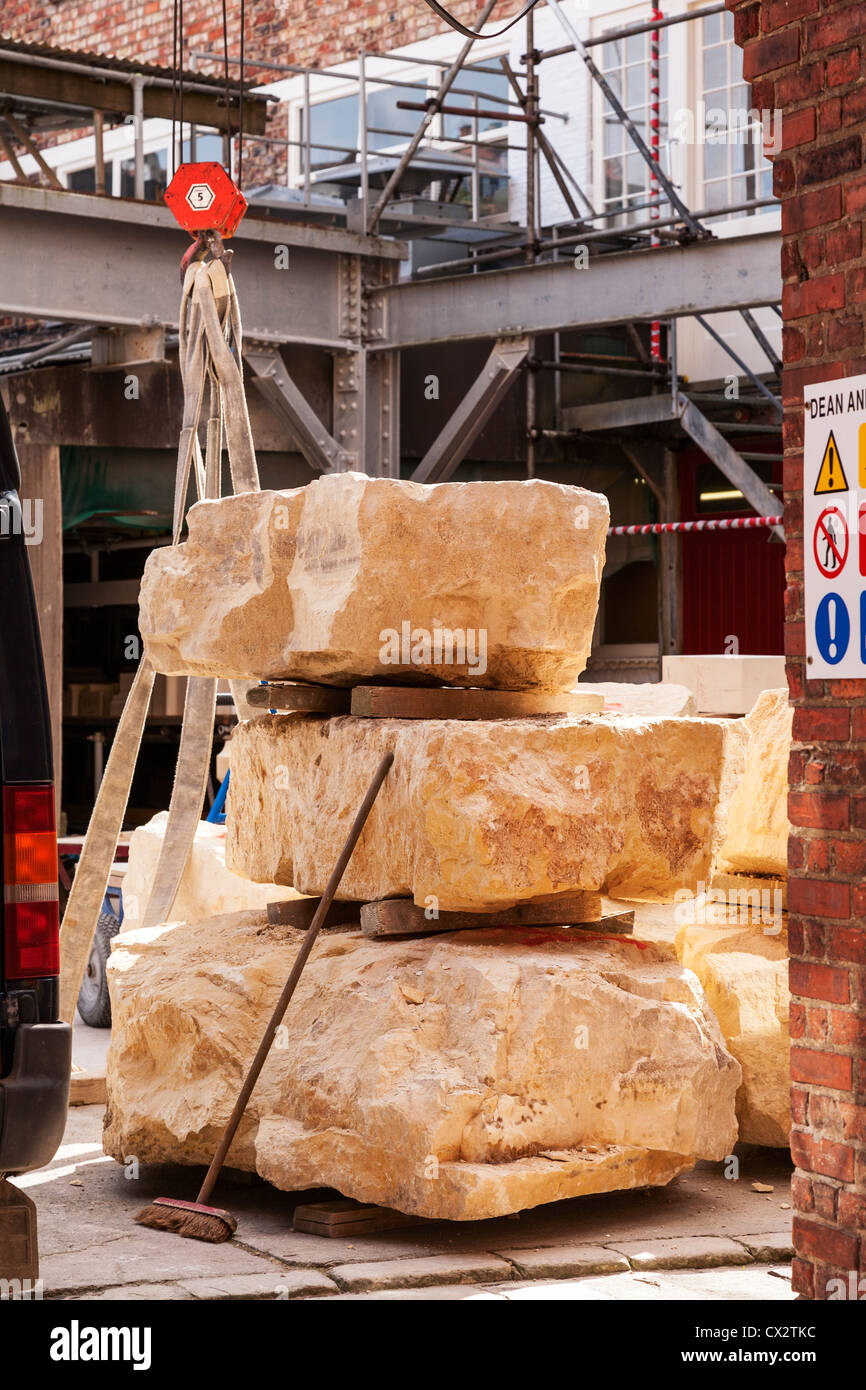 Stonemasons hi-res stock photography and images - Alamy