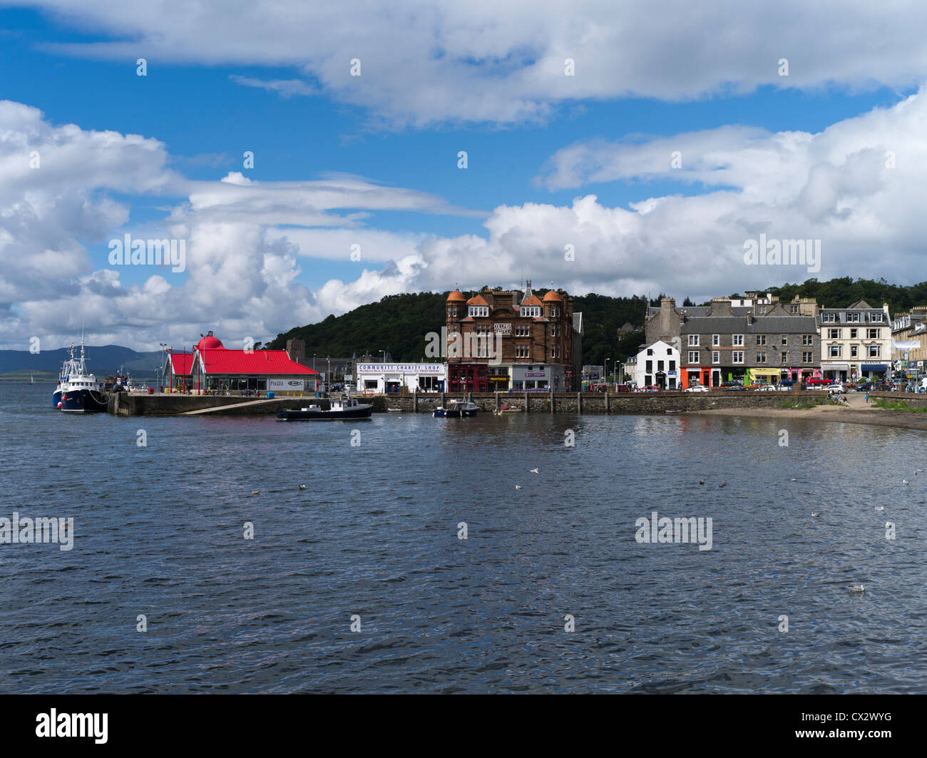 dh OBAN ARGYLL Oban North pier seafront scotland Stock Photo - Alamy