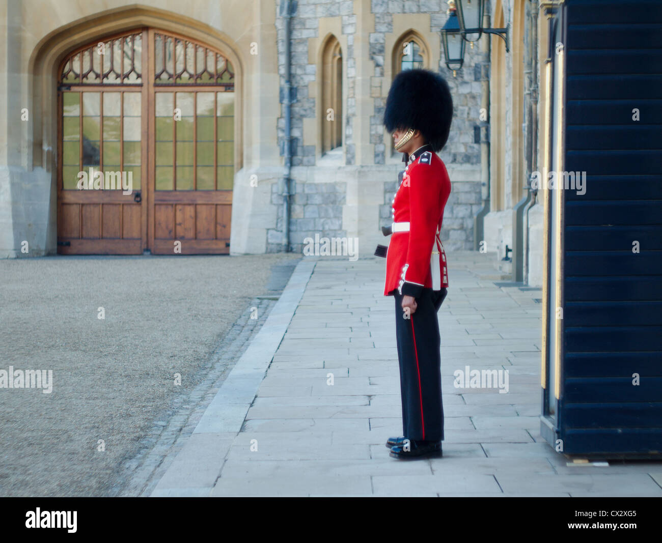 Windsor Castle guard Stock Photo - Alamy