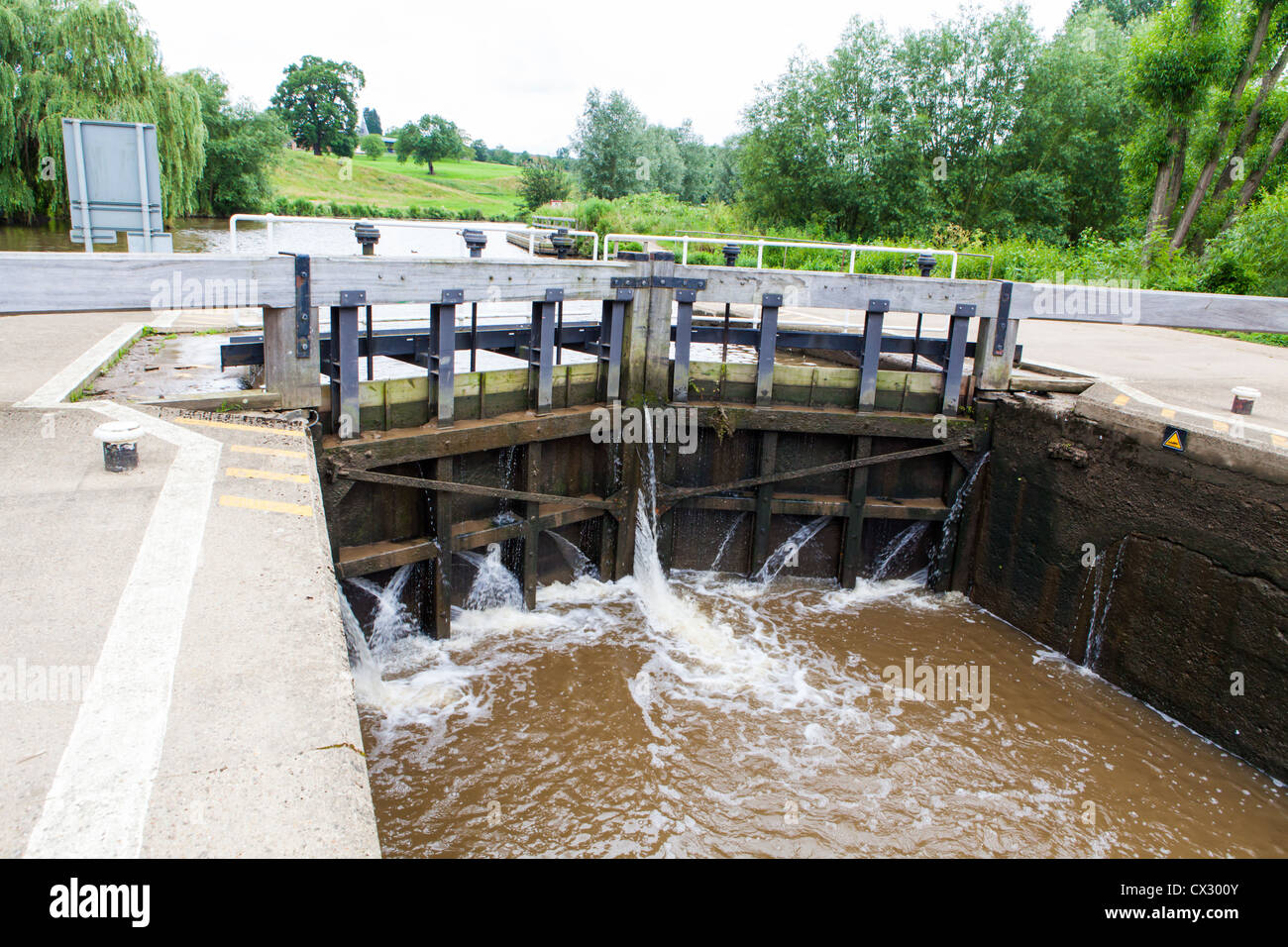 Teston lock hi-res stock photography and images - Alamy