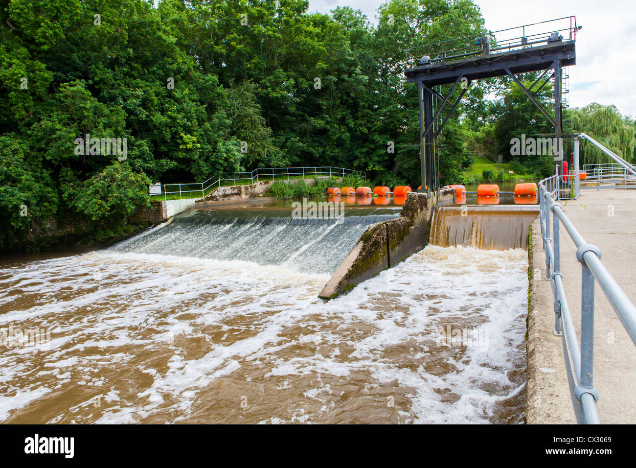 Teston lock hi-res stock photography and images - Alamy