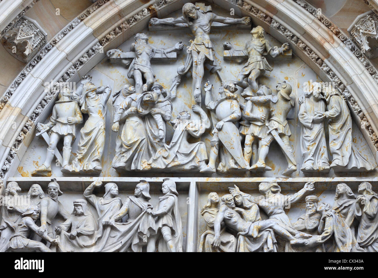 Cross urban jesus hi-res stock photography and images - Alamy