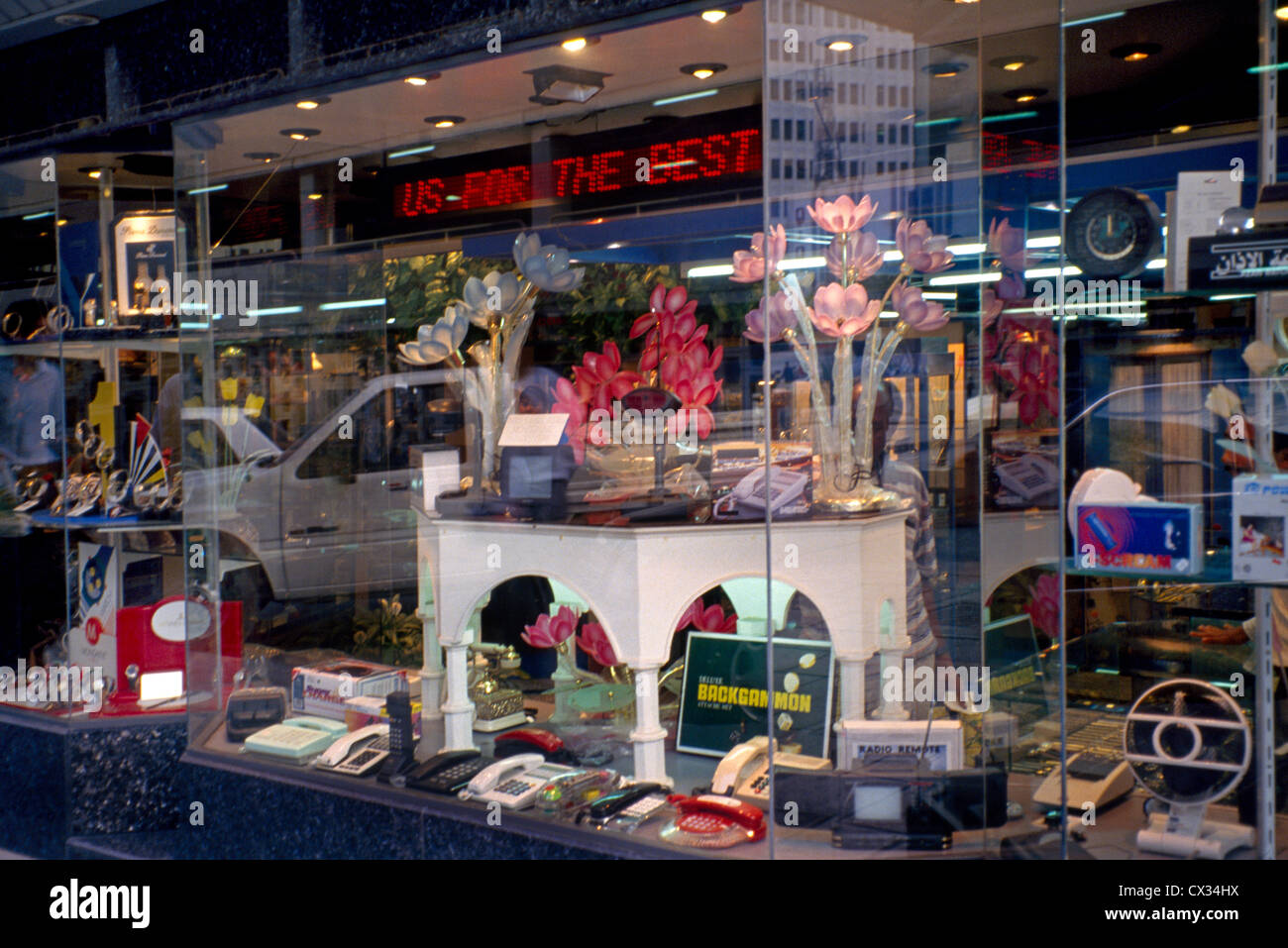 Dubai UAE Gift Shop Stock Photo - Alamy