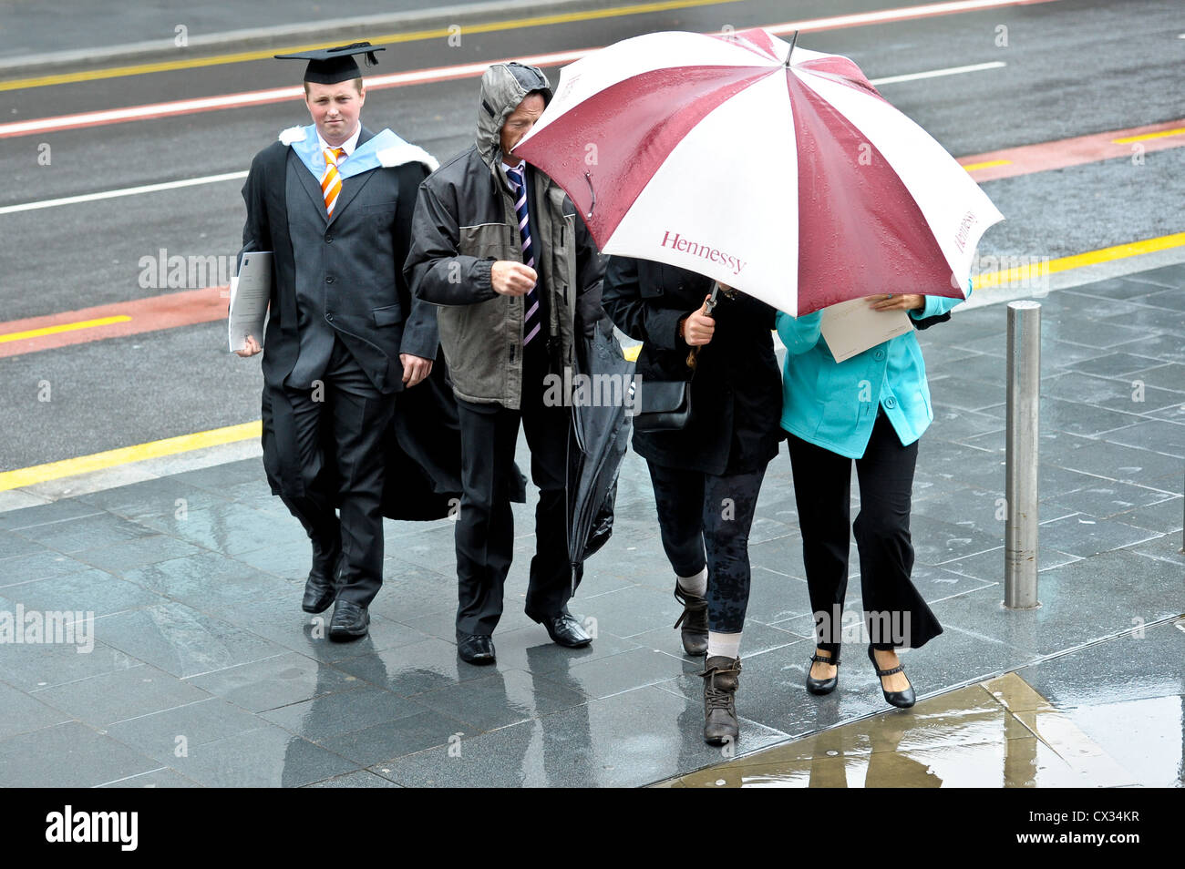 Rain graduation university hi-res stock photography and images - Alamy