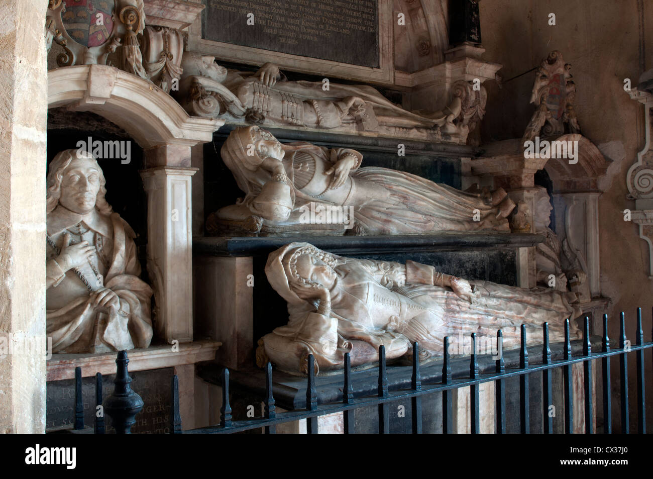 Sir Roger Smith memorial, St Michael and All Angels Church ...