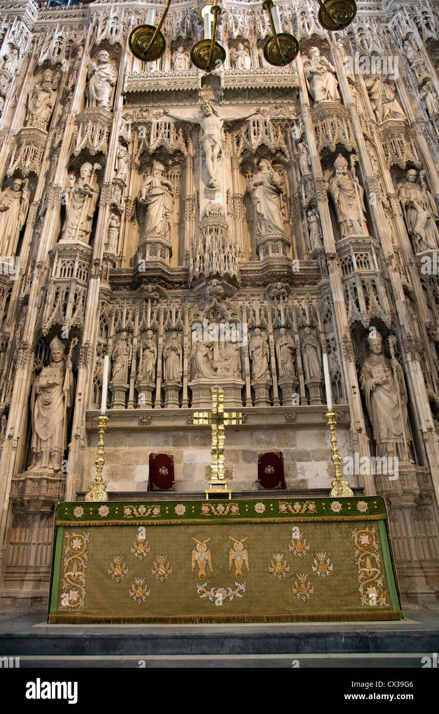 Winchester Cathedral Stone Quire Screen - Hampshire UK Stock Photo - Alamy