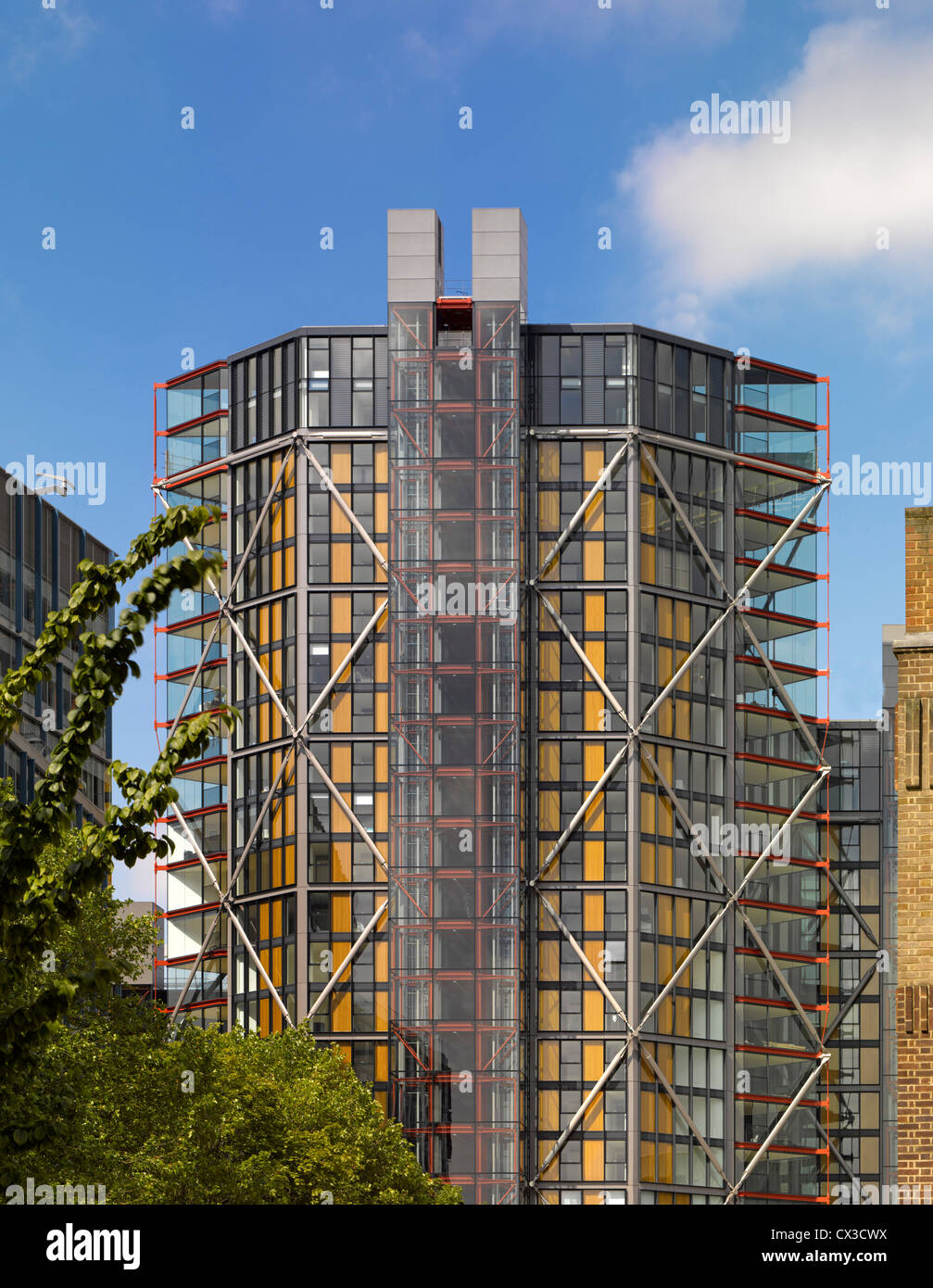 Neo Bankside, London, United Kingdom. Architect: Rogers Stirk Harbour ...