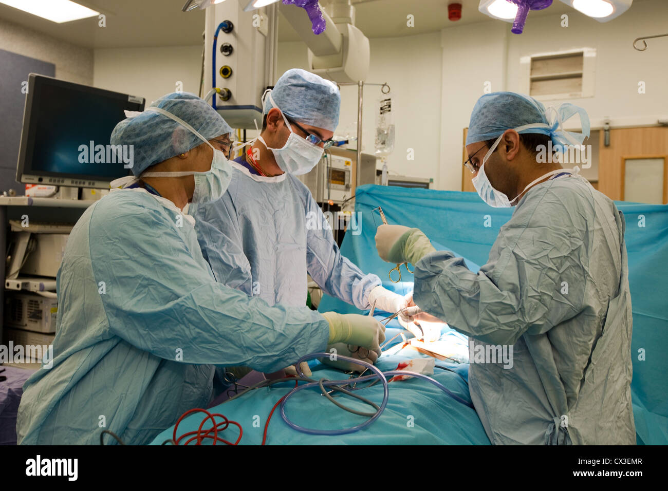 Operation hi-res stock photography and images - Alamy