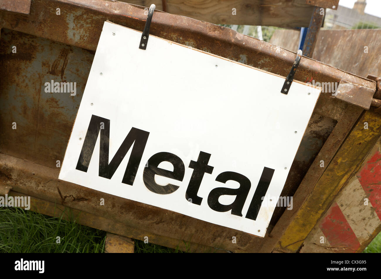 Construction Skip Stock Photos & Construction Skip Stock Images - Alamy