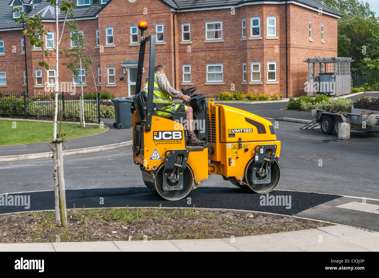 Road Building Construction Workers Uk High Resolution Stock Photography ...