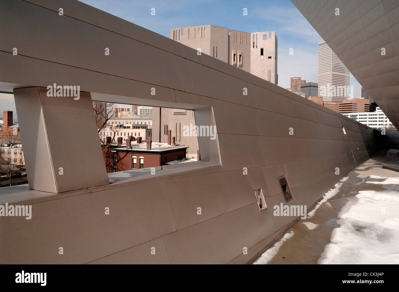 Frederic c hamilton building exterior hi-res stock photography and ...