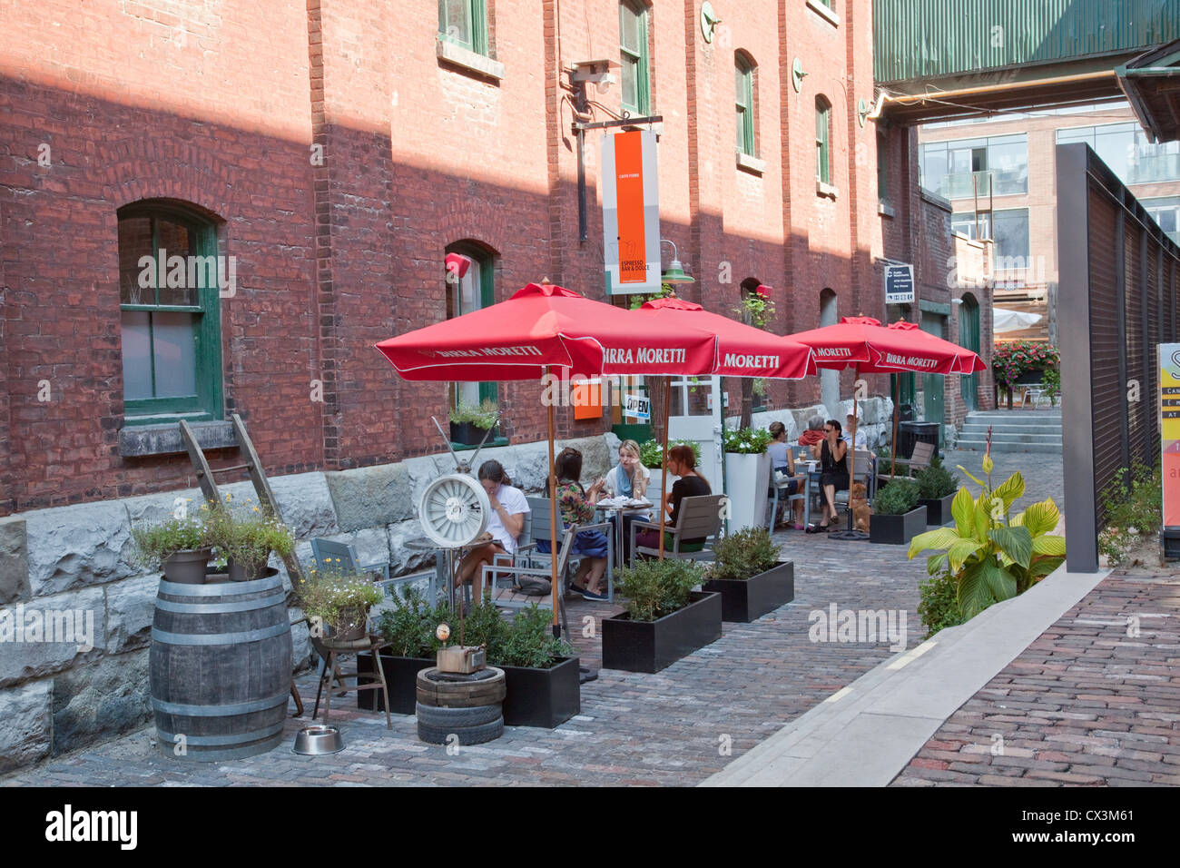 Distillery District a major shopping and Tourist area & attraction in ...