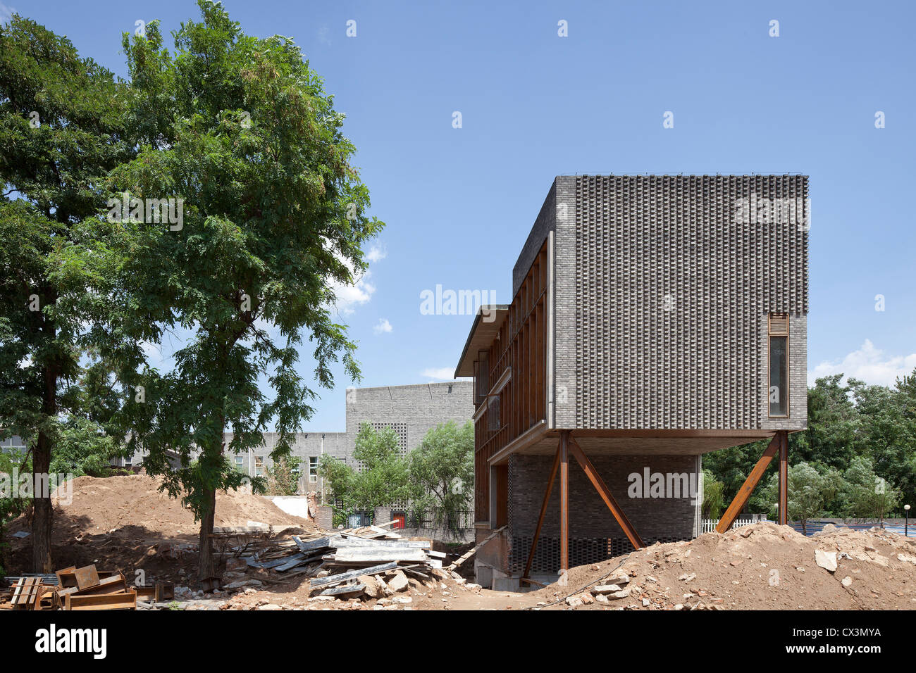Relocation of Tongxian Gatehouse, Beijing, China. Architect: NADAAA ...