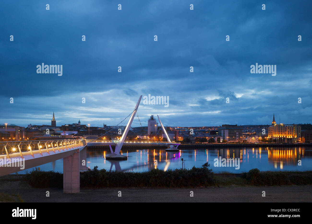 Peace Bridge, Bridge, Europe, United Kingdom, Londonderry, Wilkinson ...