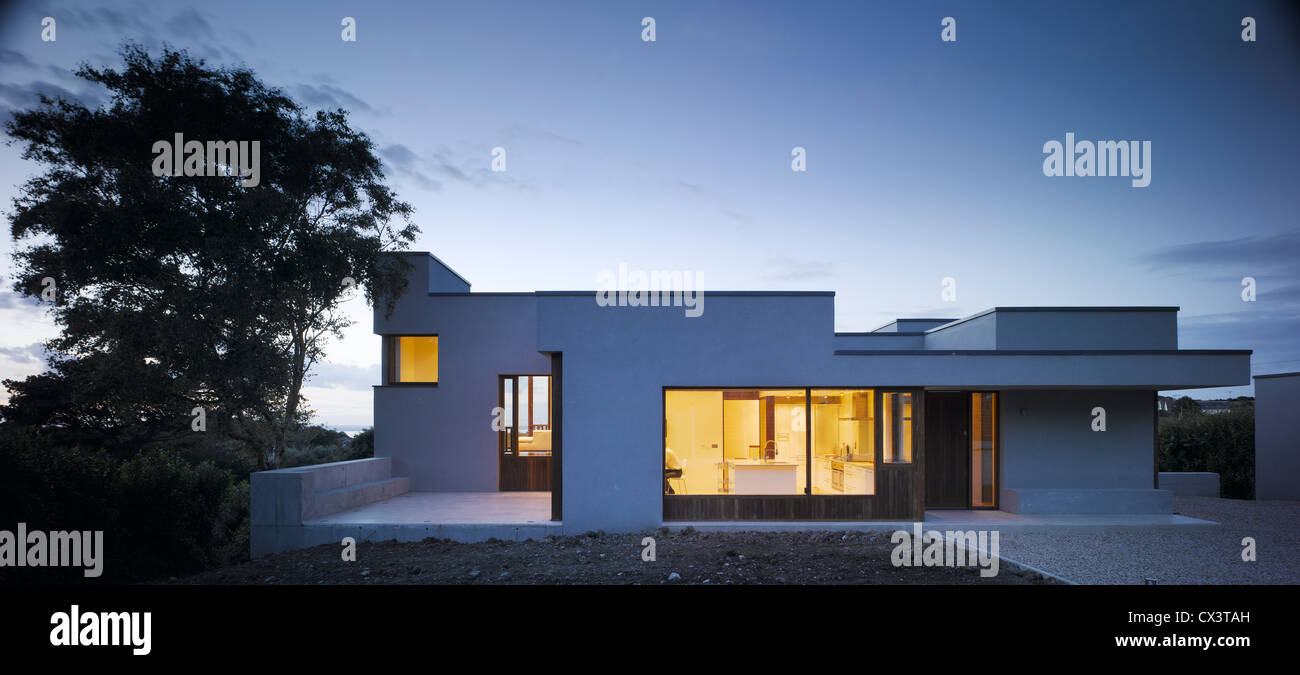Gray House, Howth, Ireland. Architect: O'Donnell & Tuomey, 2008. View ...