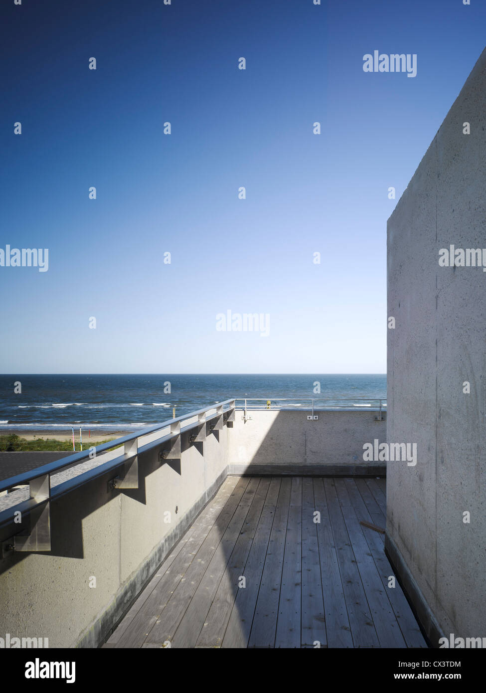 Strand House, Rosslare, Ireland. Architect: O'Donnell & Tuomey, 2008 ...